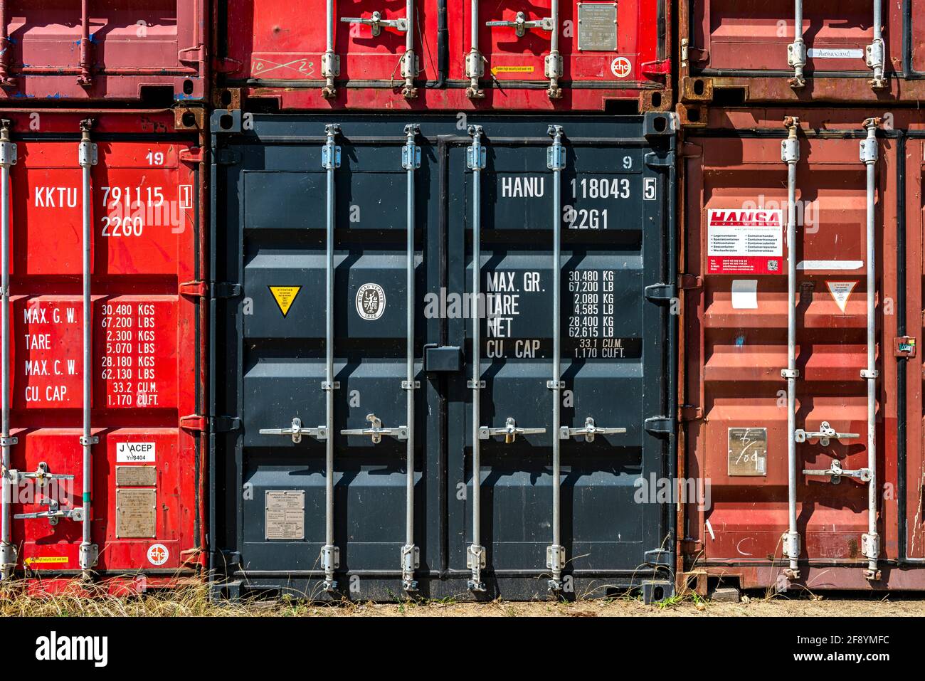Overseas container hi-res stock photography and images - Alamy