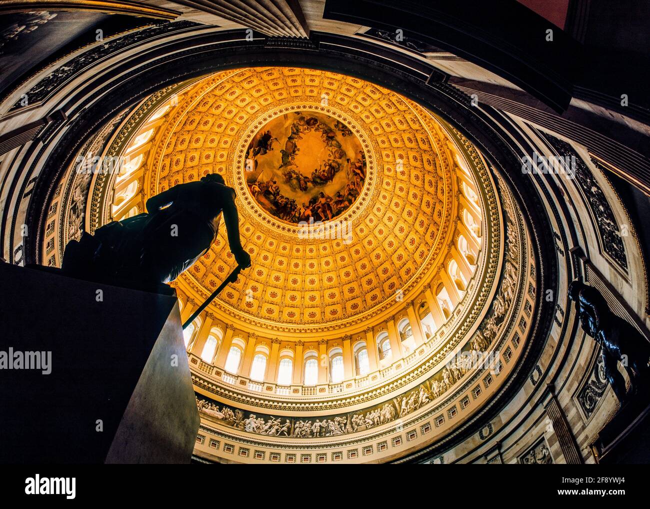 Inside us capitol hi-res stock photography and images - Alamy