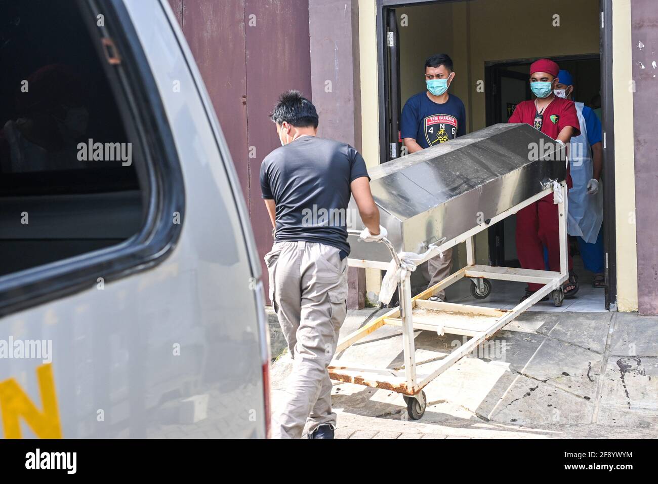 Dead terrorists hi-res stock photography and images - Alamy