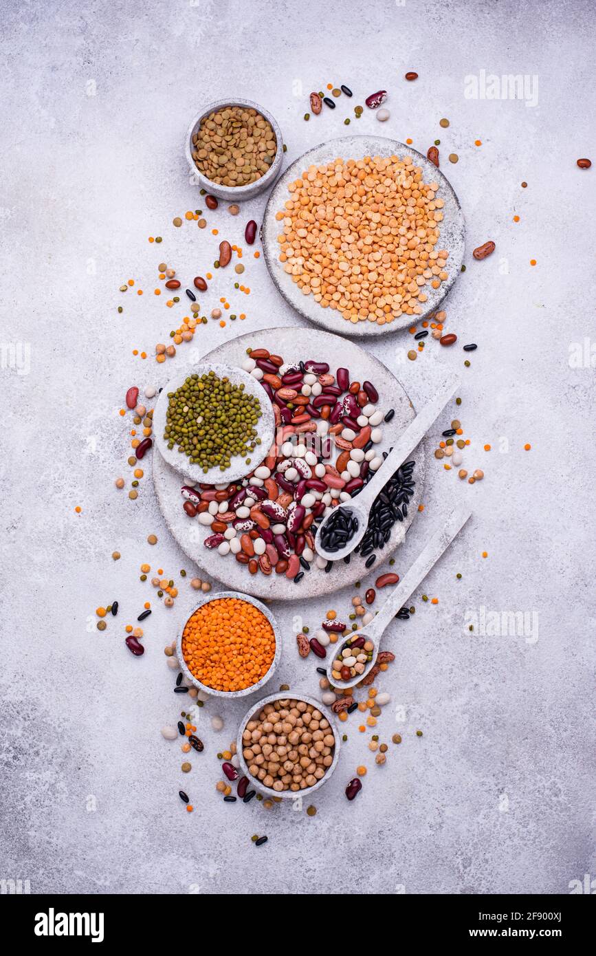 Various legumes. Lentils, beans, pea, chickpea Stock Photo - Alamy
