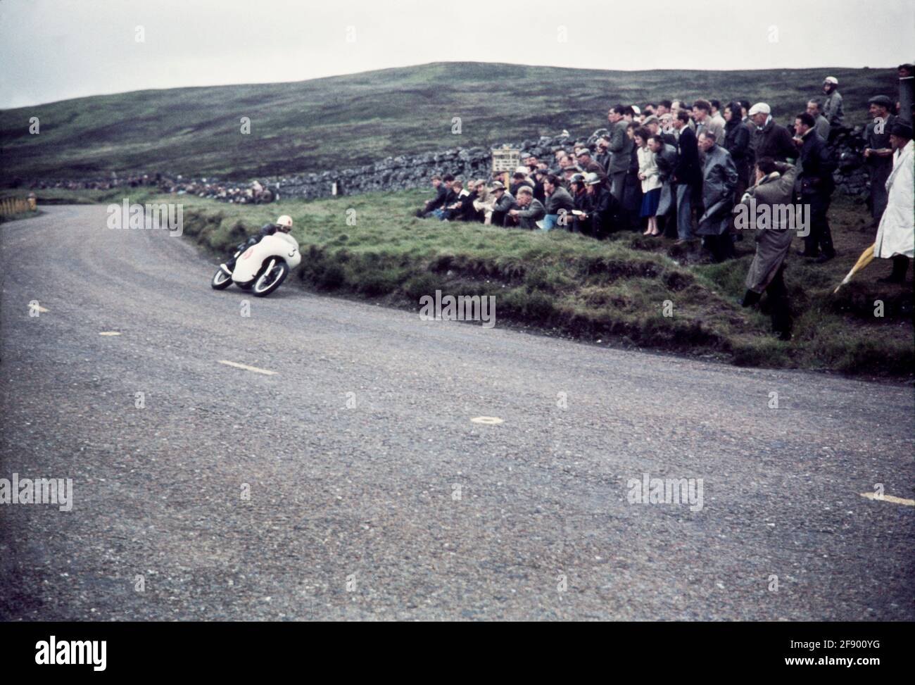 Motorcycle and sidecar racing 1958/59 part II, Brands Hatch Circuit ...