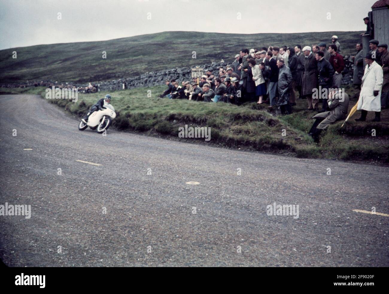 Motorcycle and sidecar racing 1958/59 part II, Brands Hatch Circuit ...