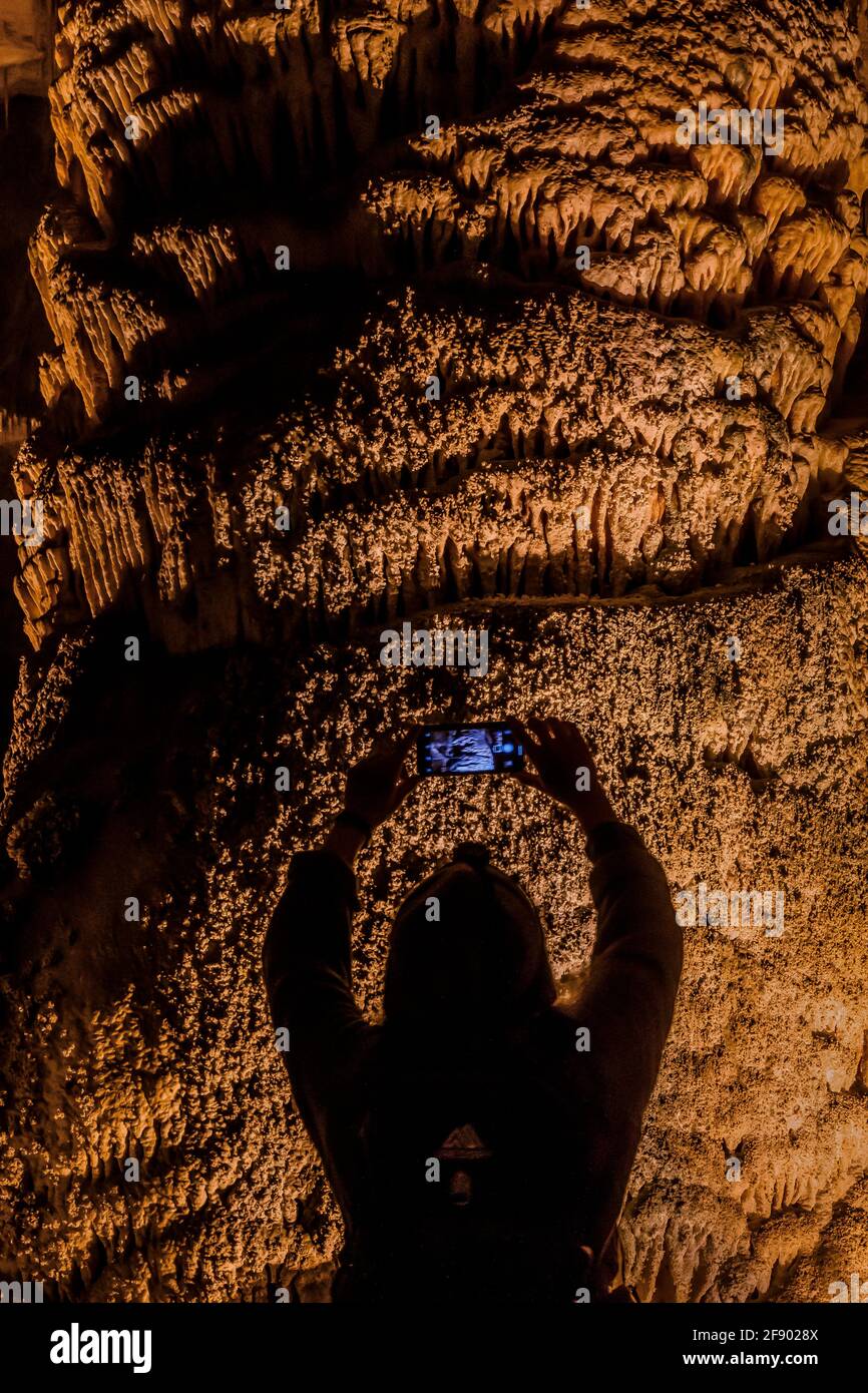 Photographing Fairyland of popcorn-covered stalagmites deep underground ...