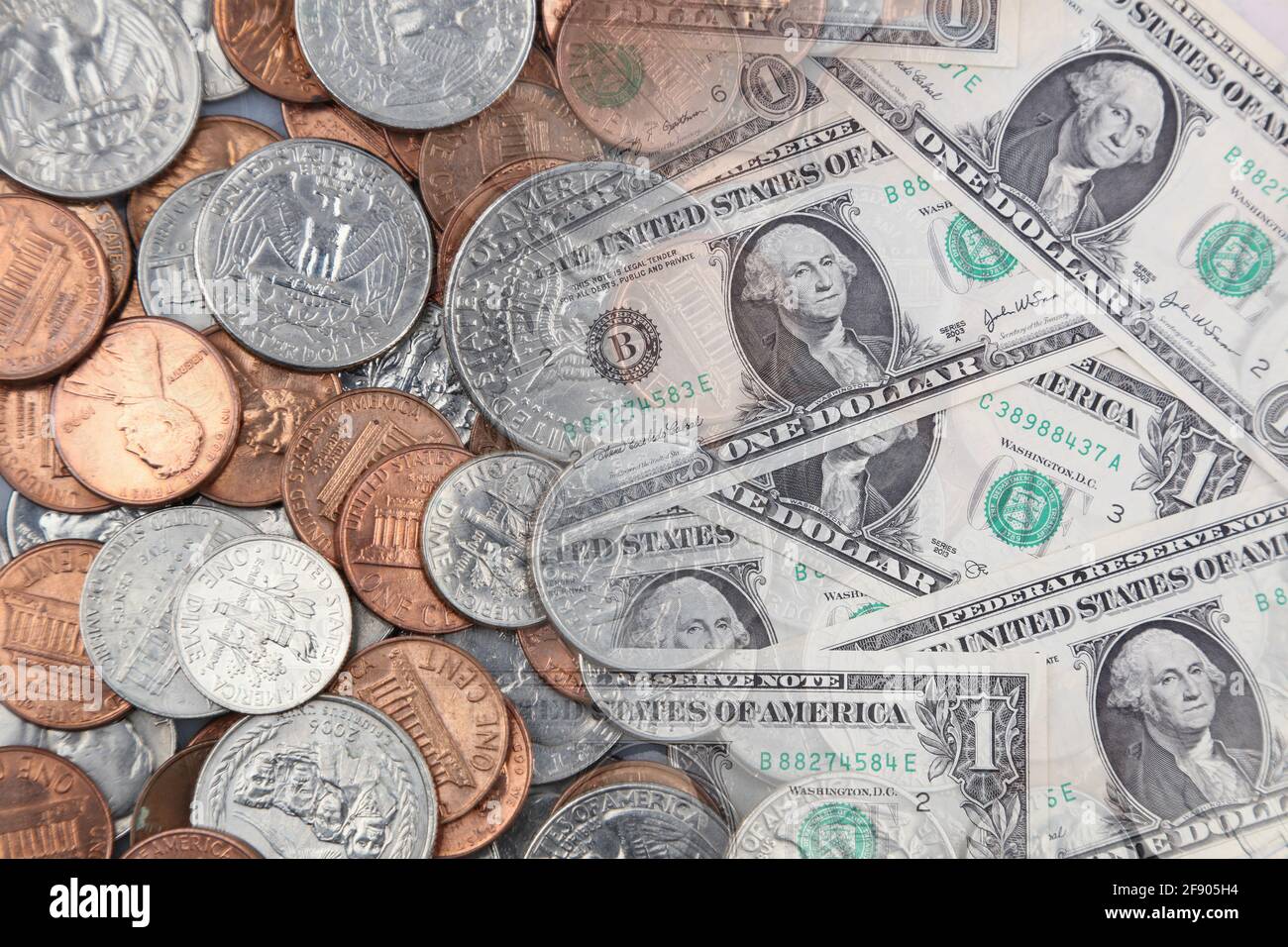 American dollar notes and coins hi-res stock photography and images - Alamy