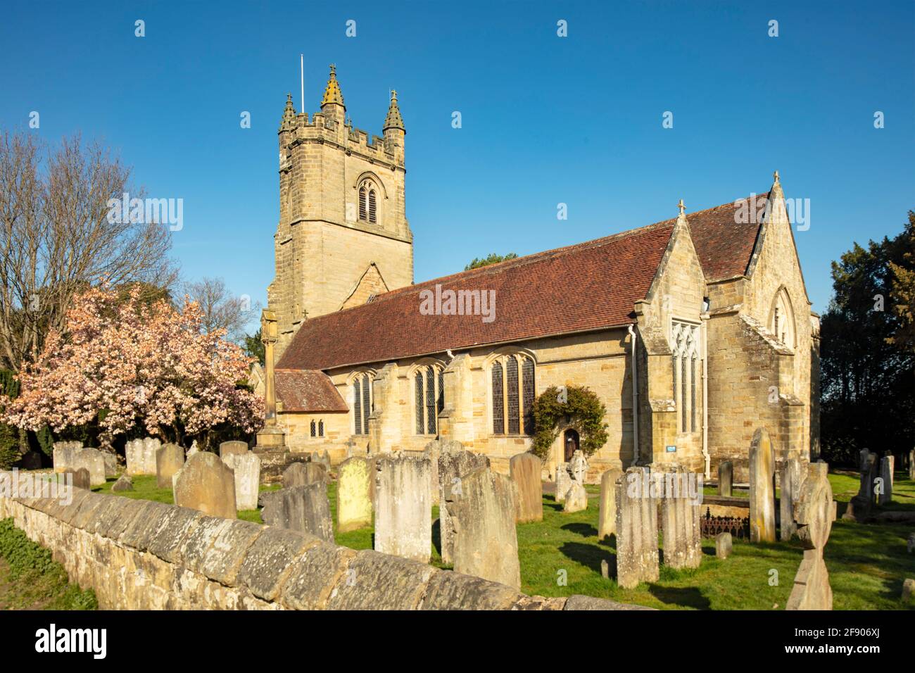 Parish Church of St. Mary, Chiddingstone historic village in Kent ...