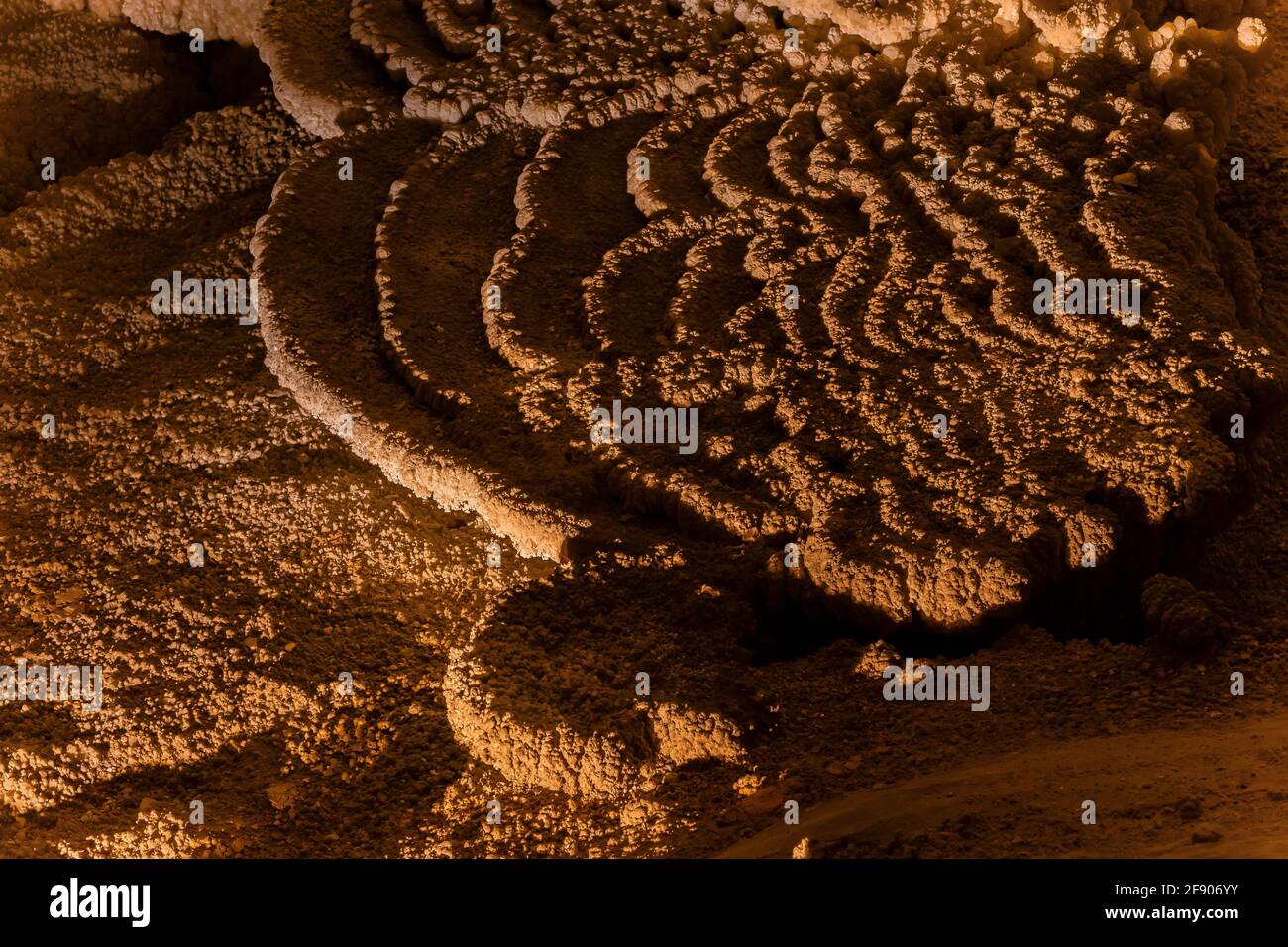 Cave popcorn deep underground in Carlsbad Caverns National Park, New ...