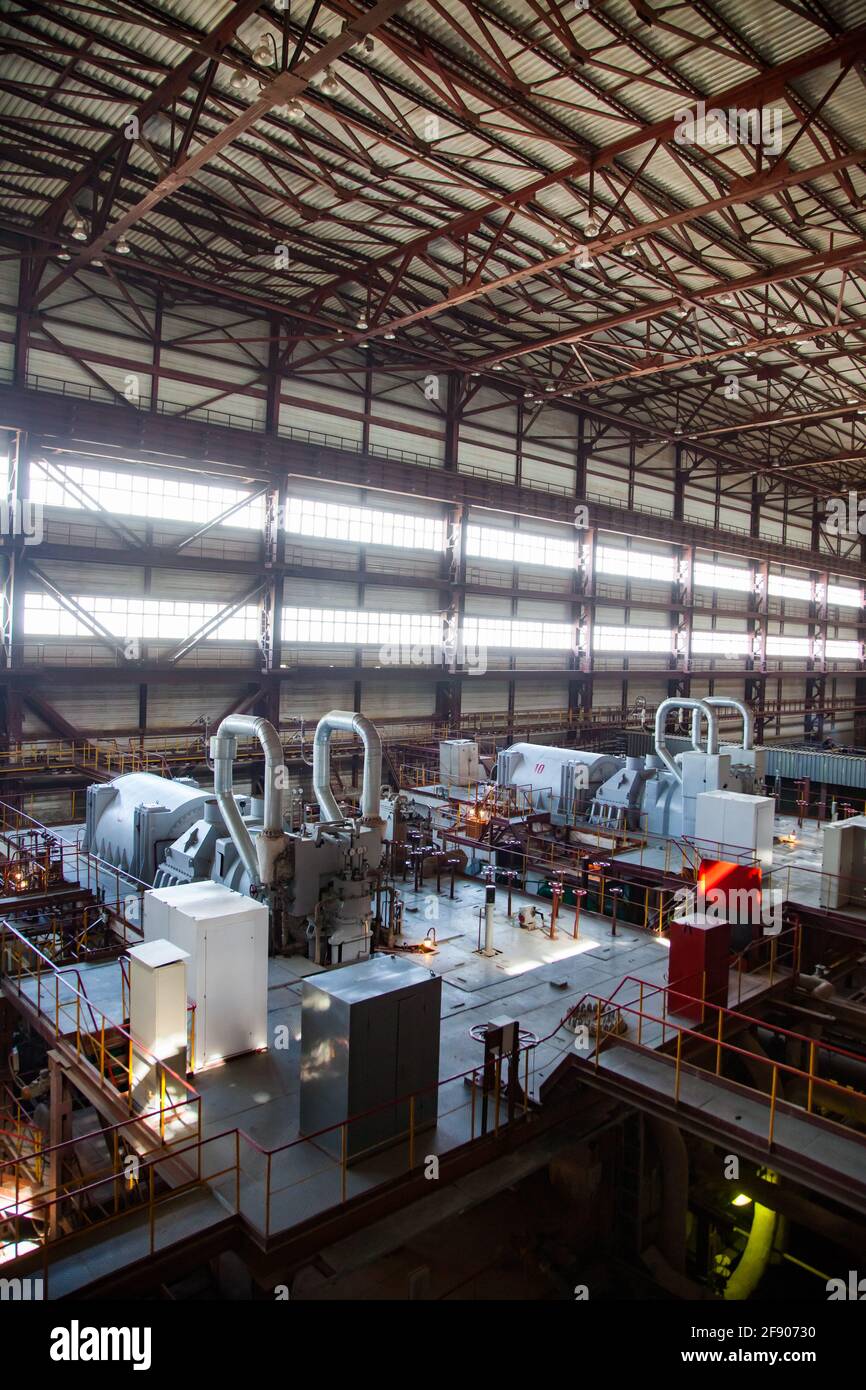 Steam turbine power station interior hi-res stock photography and ...