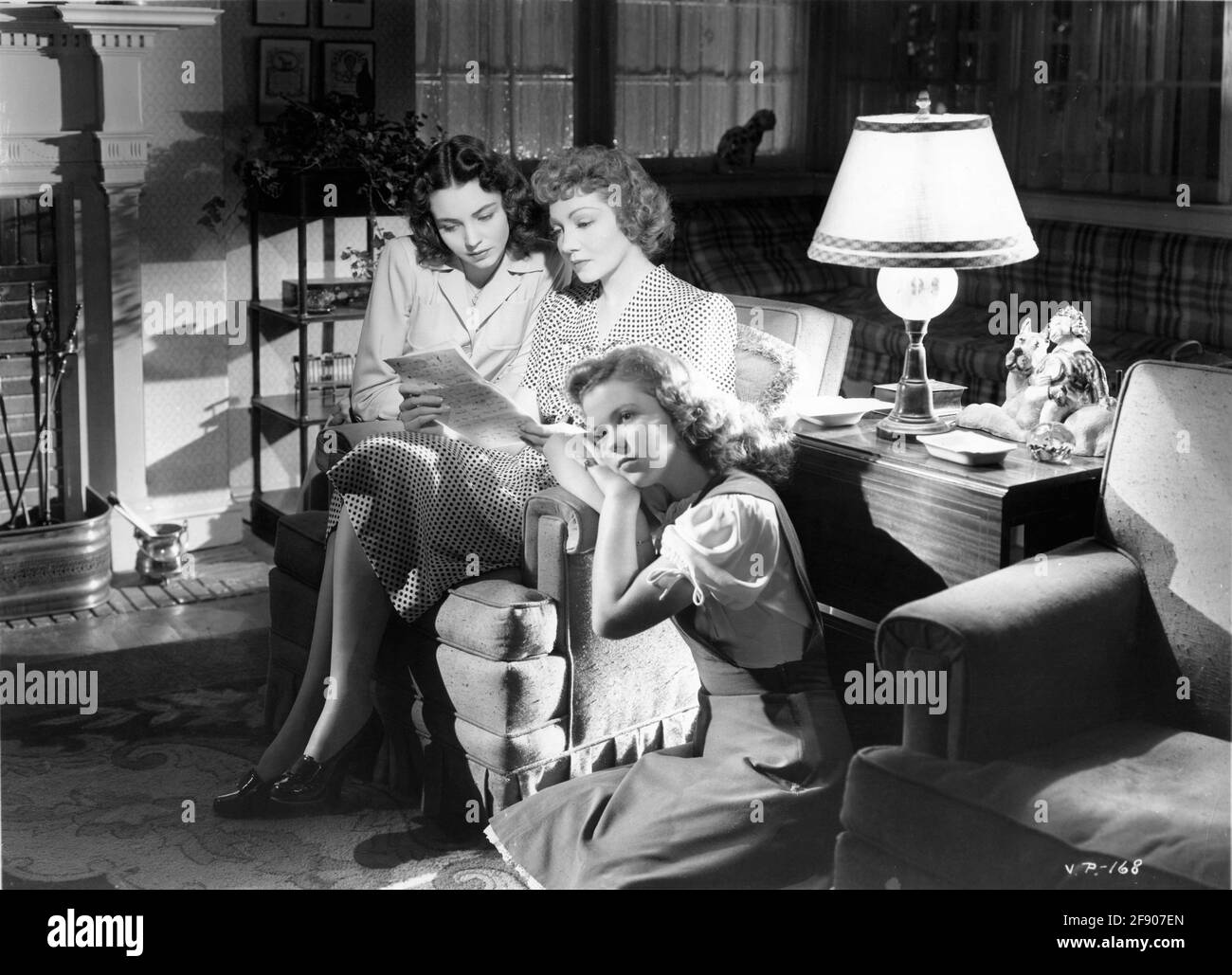 JENNIFER JONES CLAUDETTE COLBERT and SHIRLEY TEMPLE in SINCE YOU WENT ...
