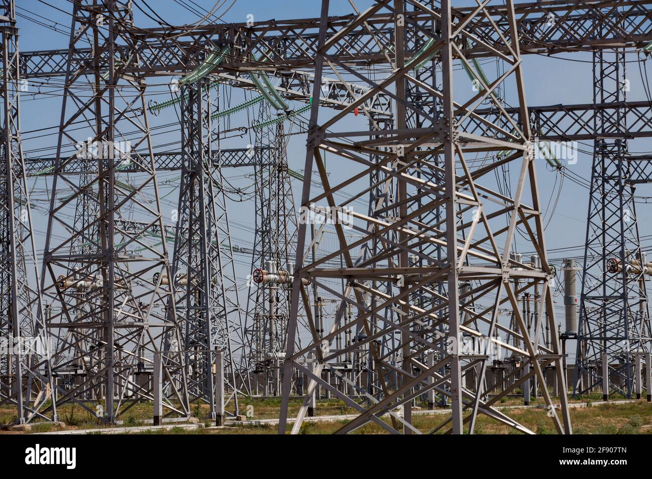 Electric distributing substation elements. Pylons, towers and cables ...