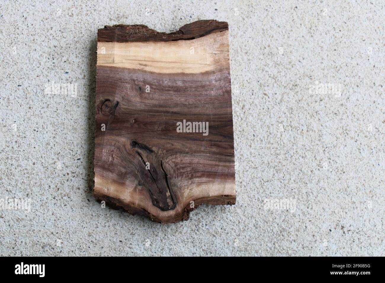Walnut wood hi-res stock photography and images - Alamy