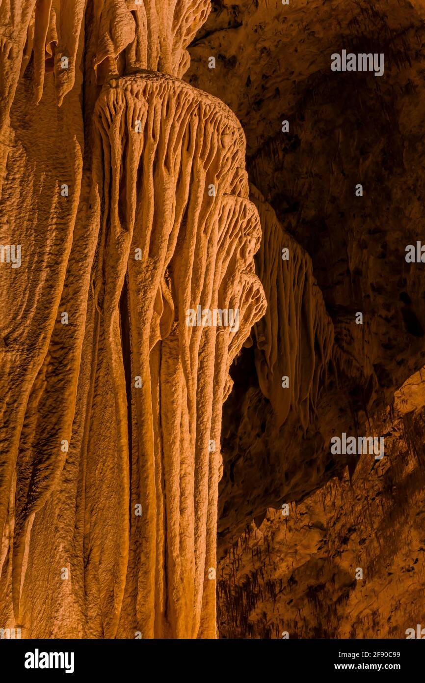 Magniflcent drapery formations along Big Room Trail in deep underground ...