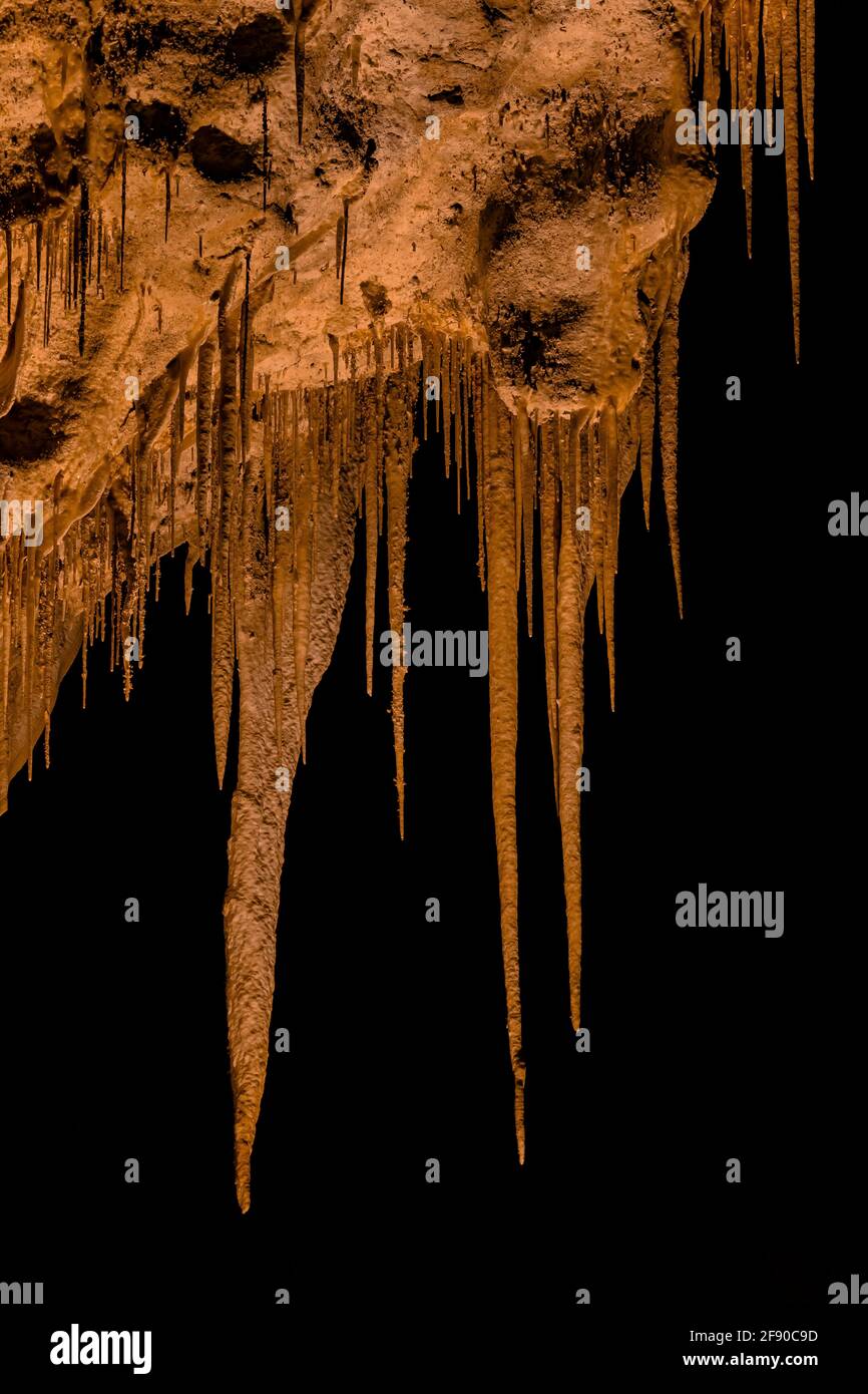 Magniflcent stalactite formations along Big Room Trail in deep ...