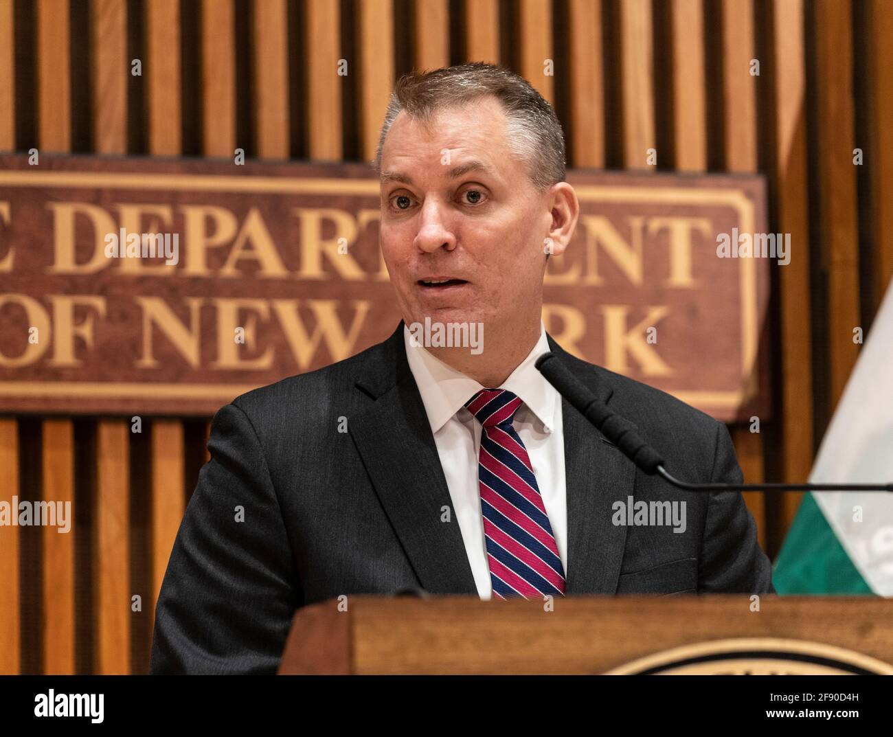 Nypd police commissioner hi-res stock photography and images - Alamy