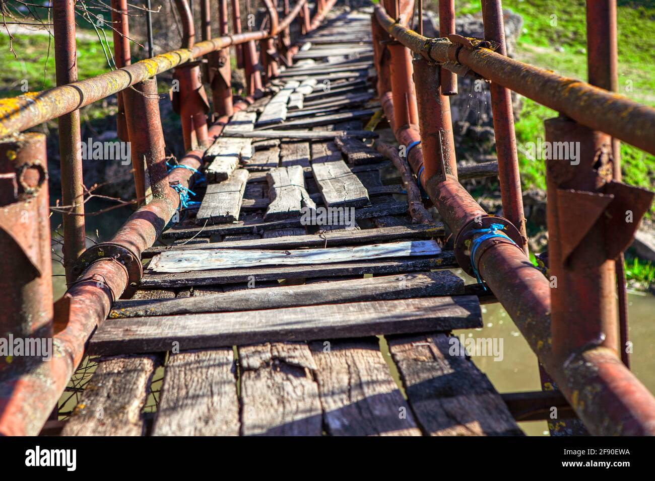 Broken balustrade hi-res stock photography and images - Alamy