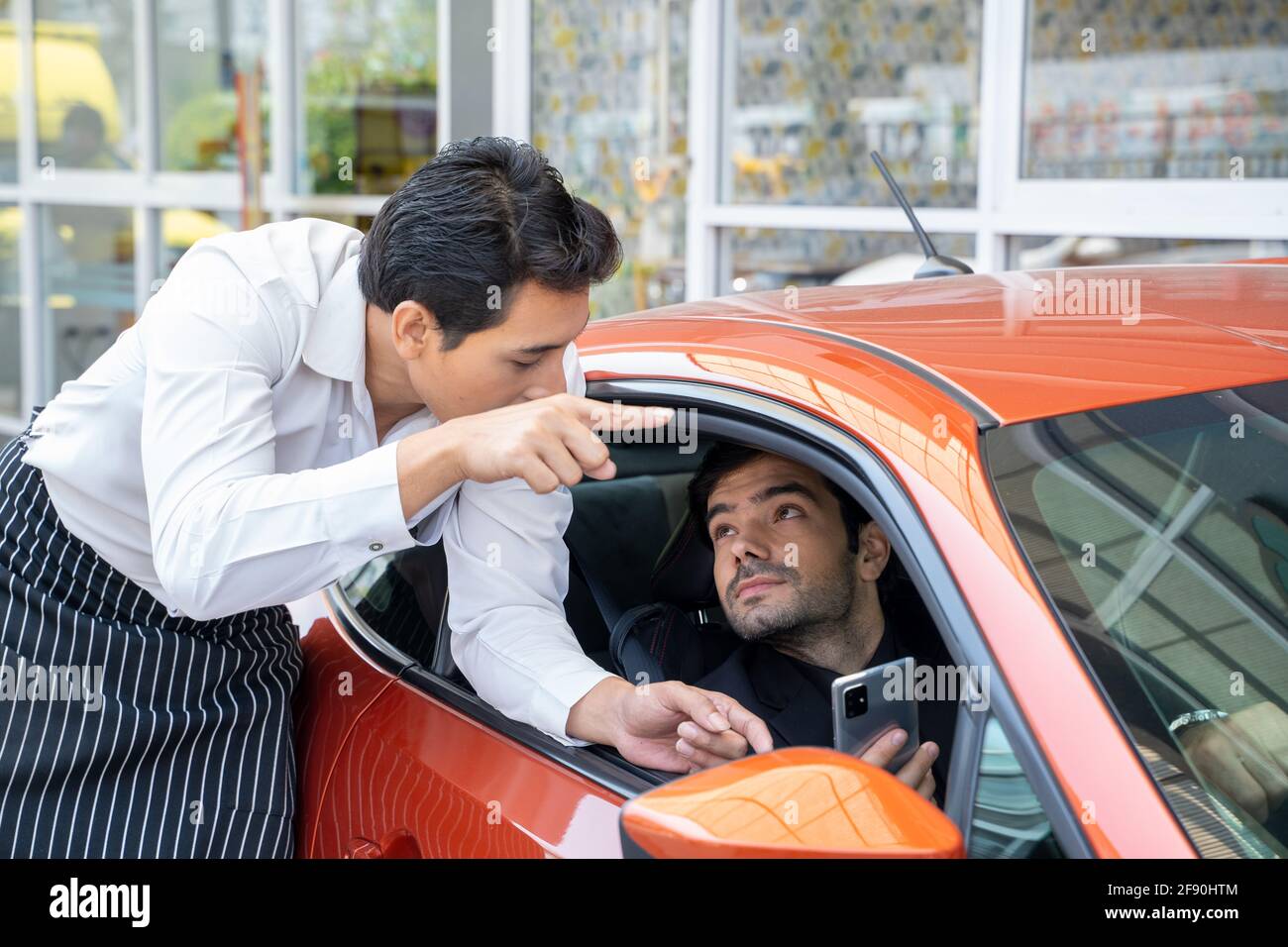 Well dressed driver hi-res stock photography and images - Alamy