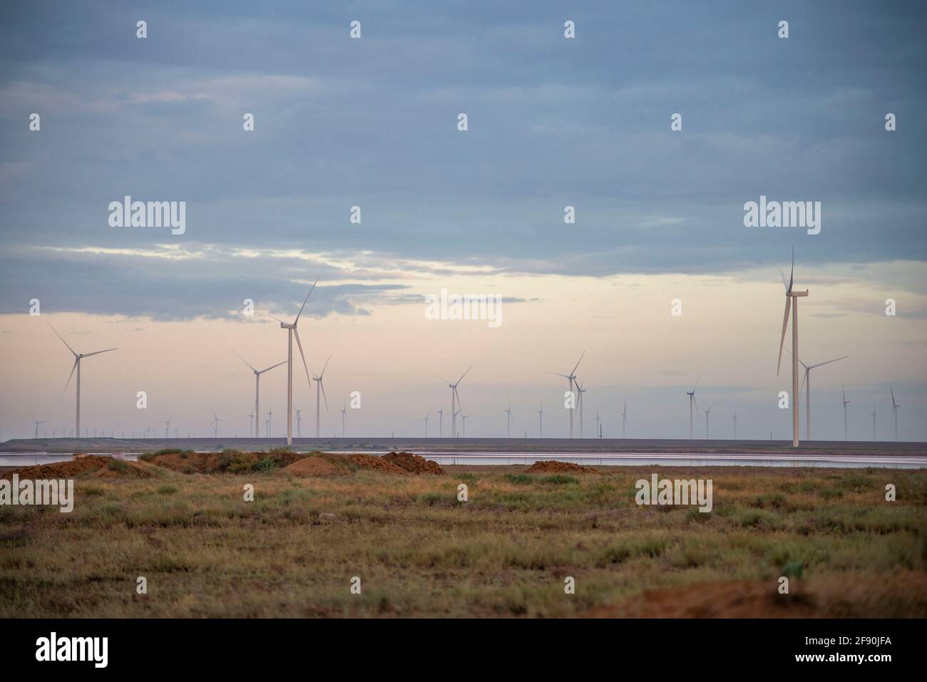 Wind turbines in the south of Ukraine Stock Photo - Alamy