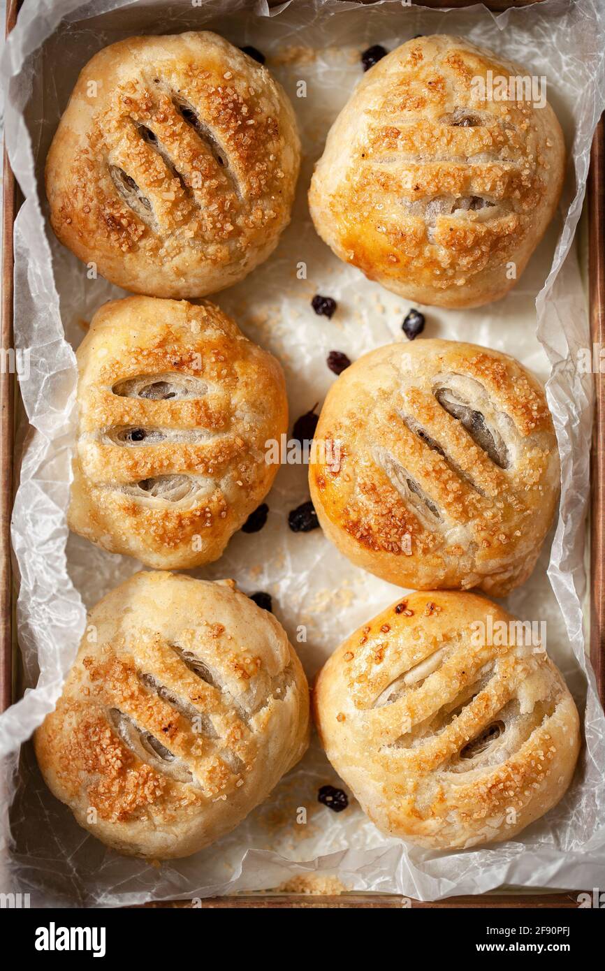 Eccles cake hi-res stock photography and images - Alamy