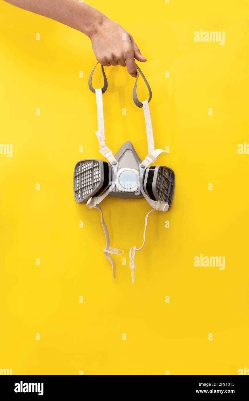 Face mask with filters for professional painters and construction ...