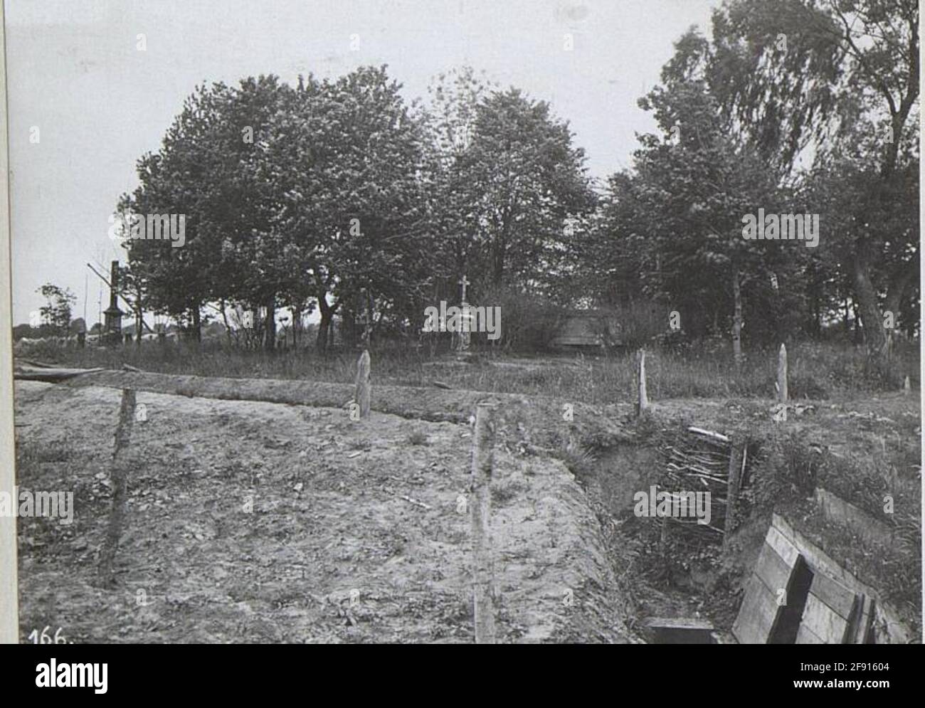 Archduke Josef Ferdinand Art.-watched. From the front in Cemetery ...