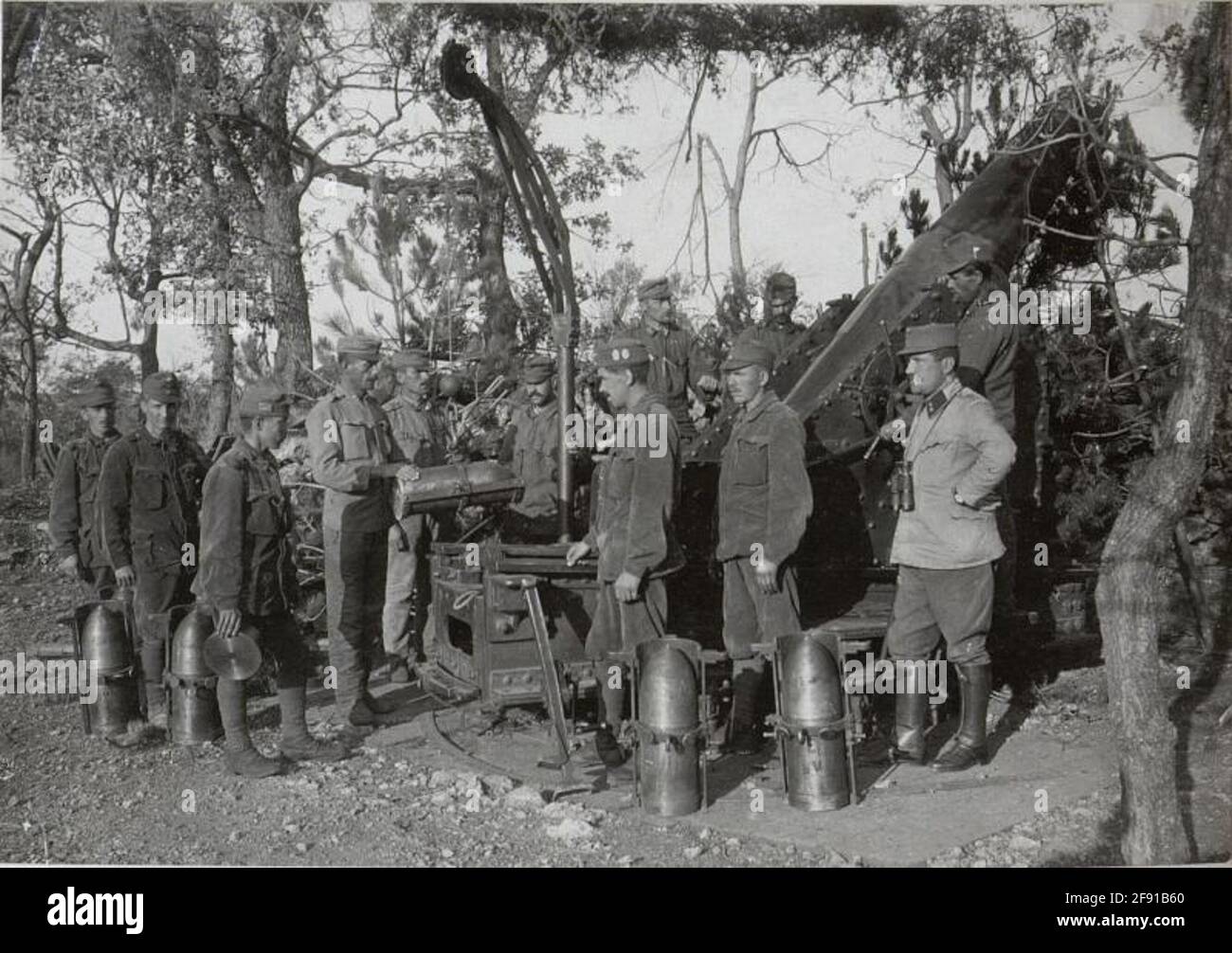 6 mortars hi-res stock photography and images - Alamy