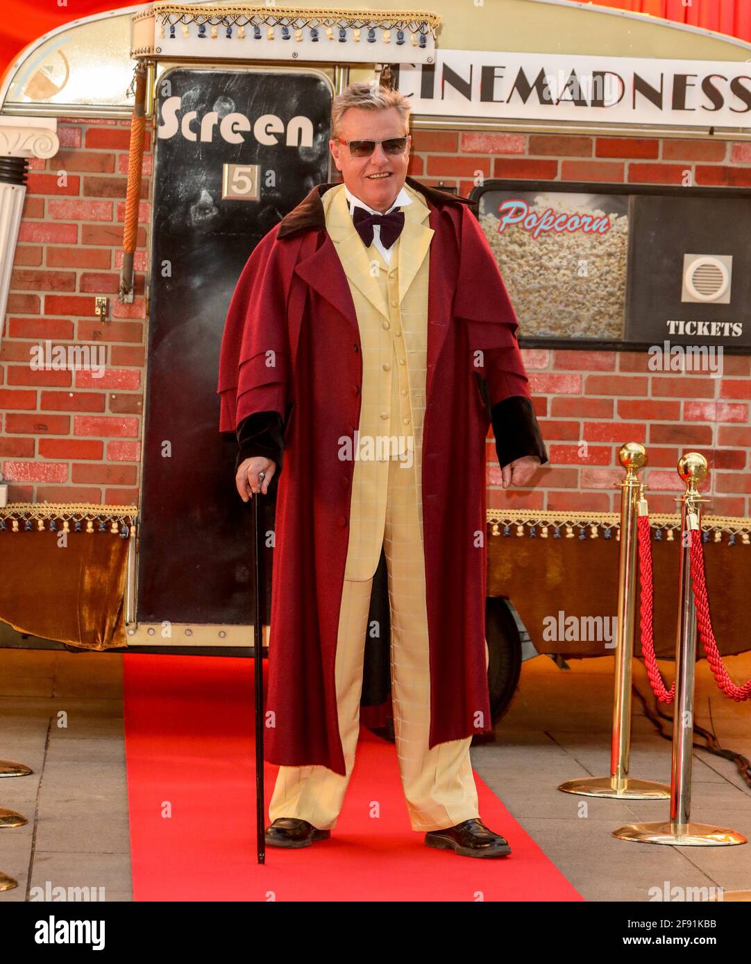 Graham mcpherson aka suggs hi-res stock photography and images - Alamy