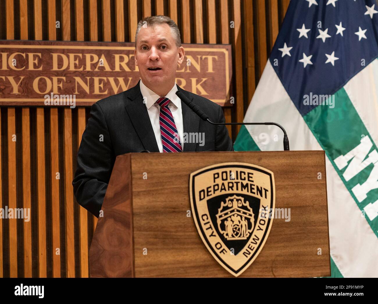 Nypd police commissioner hi-res stock photography and images - Alamy