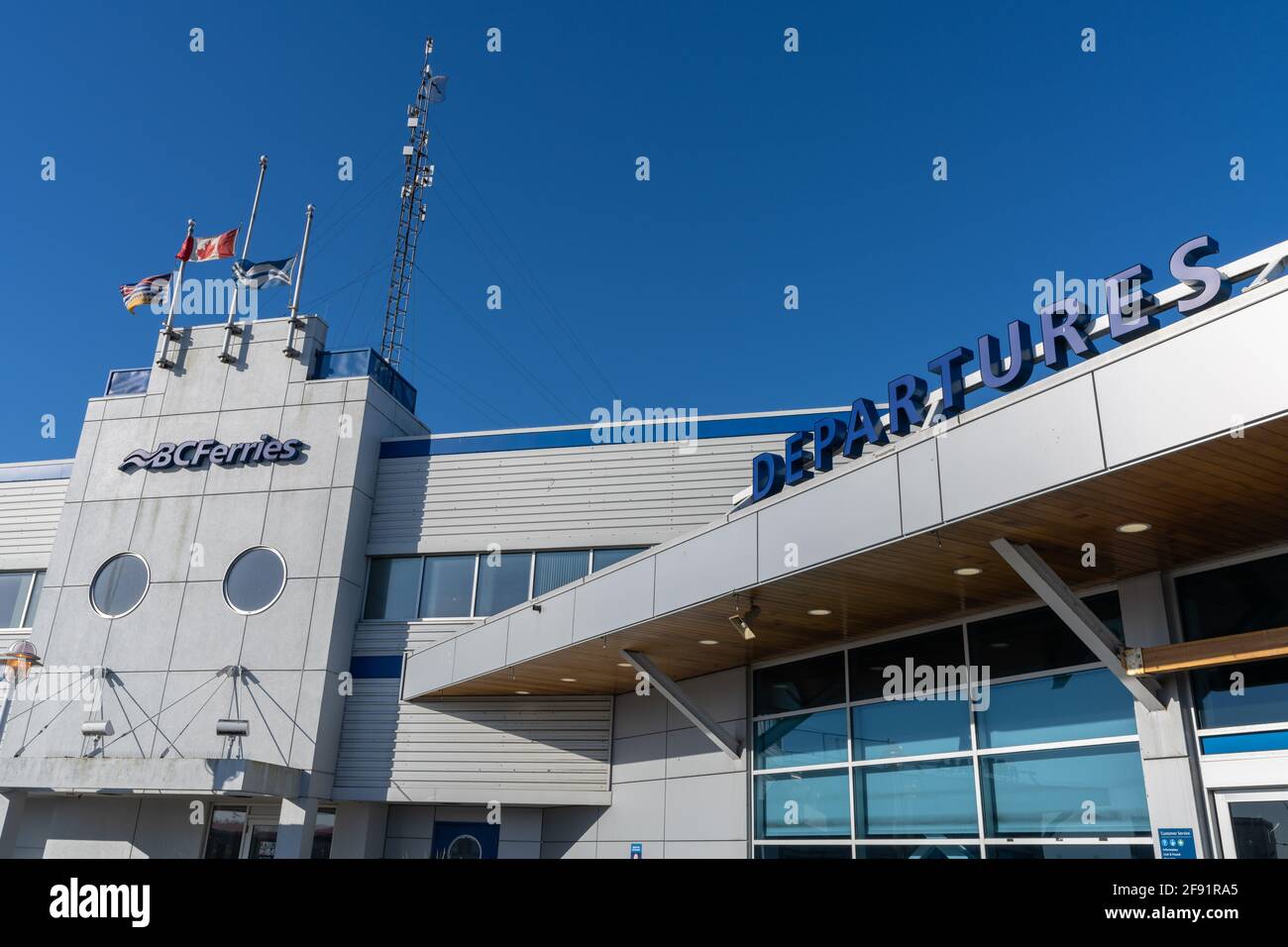 Masting machine hi-res stock photography and images - Alamy