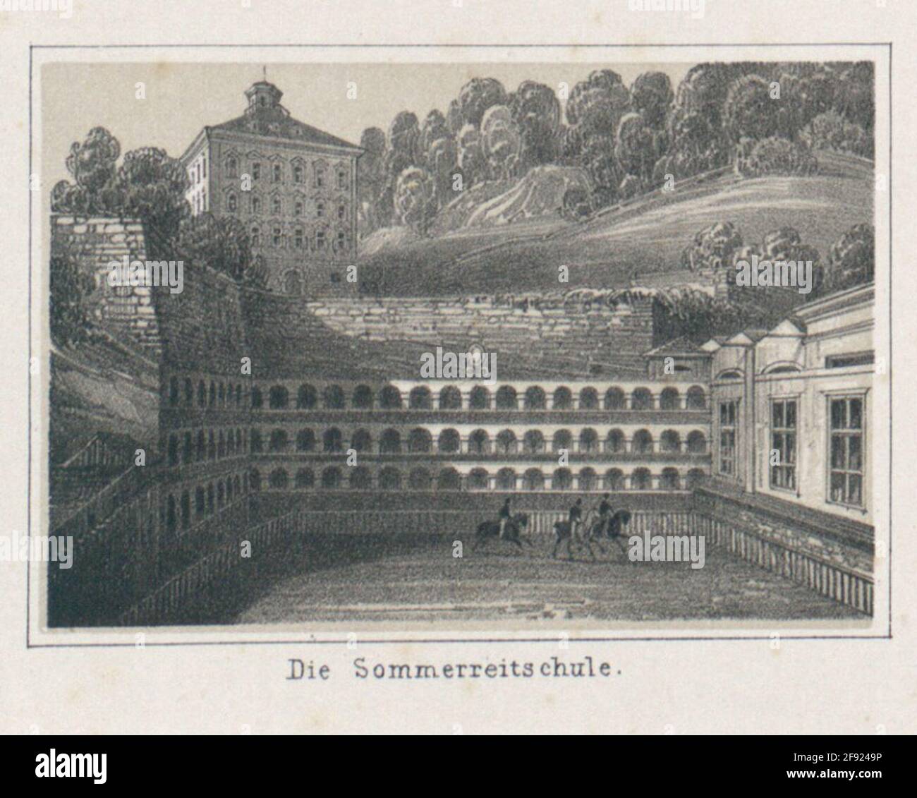 Summer water feature hi-res stock photography and images - Alamy