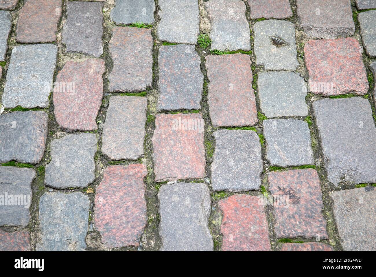Antique brick driveway hi-res stock photography and images - Alamy