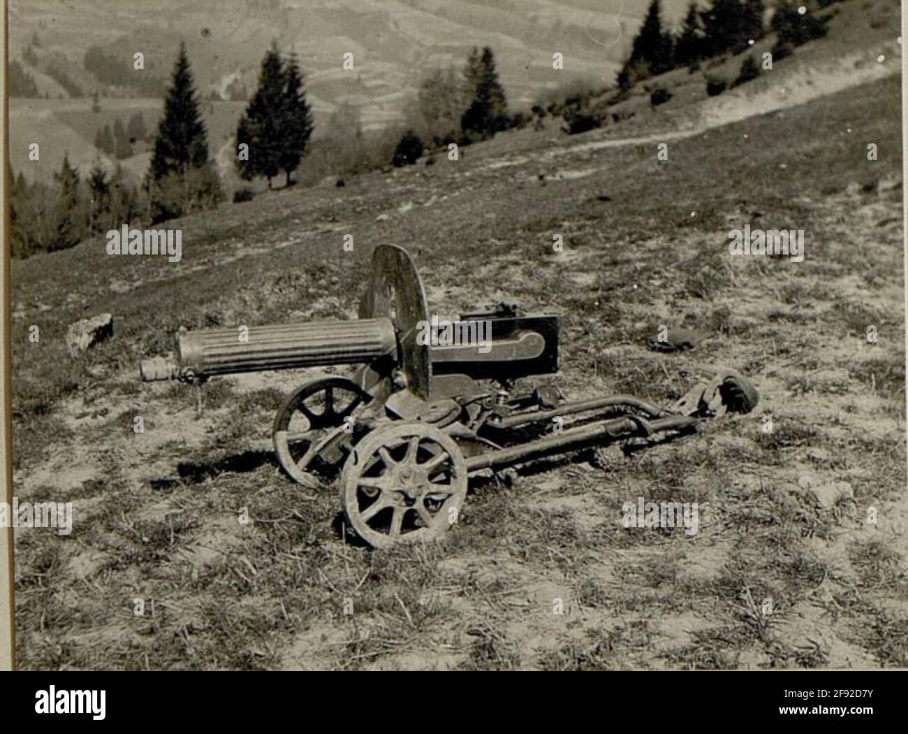 Machine gun early 20th hi-res stock photography and images - Alamy