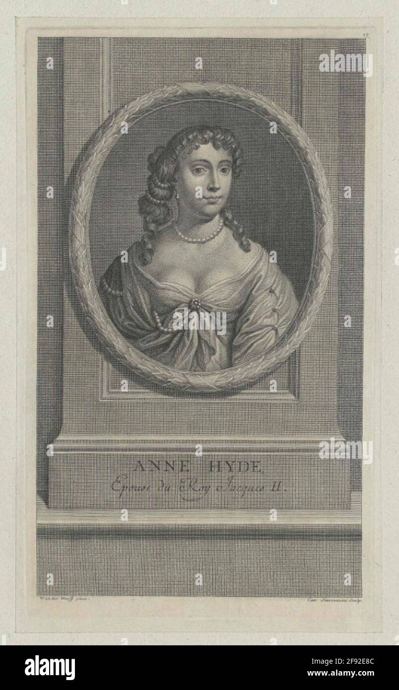 Anna hyde hi-res stock photography and images - Alamy