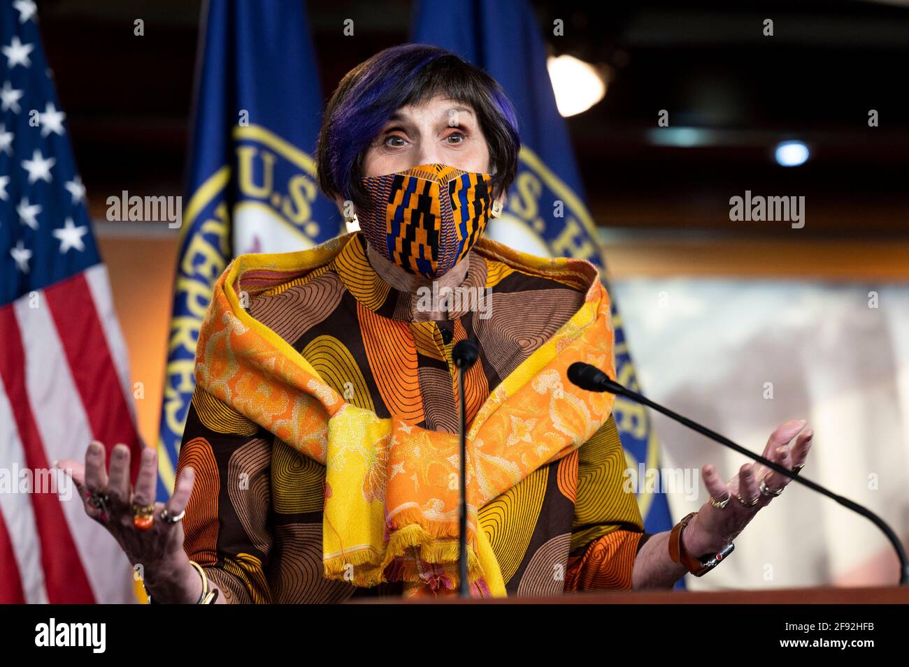Rosa delauro hi-res stock photography and images - Alamy Rosa delauro hi-res stock photography and images - Alamy