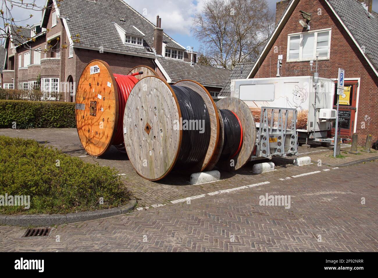 Cable spools hi-res stock photography and images - Alamy