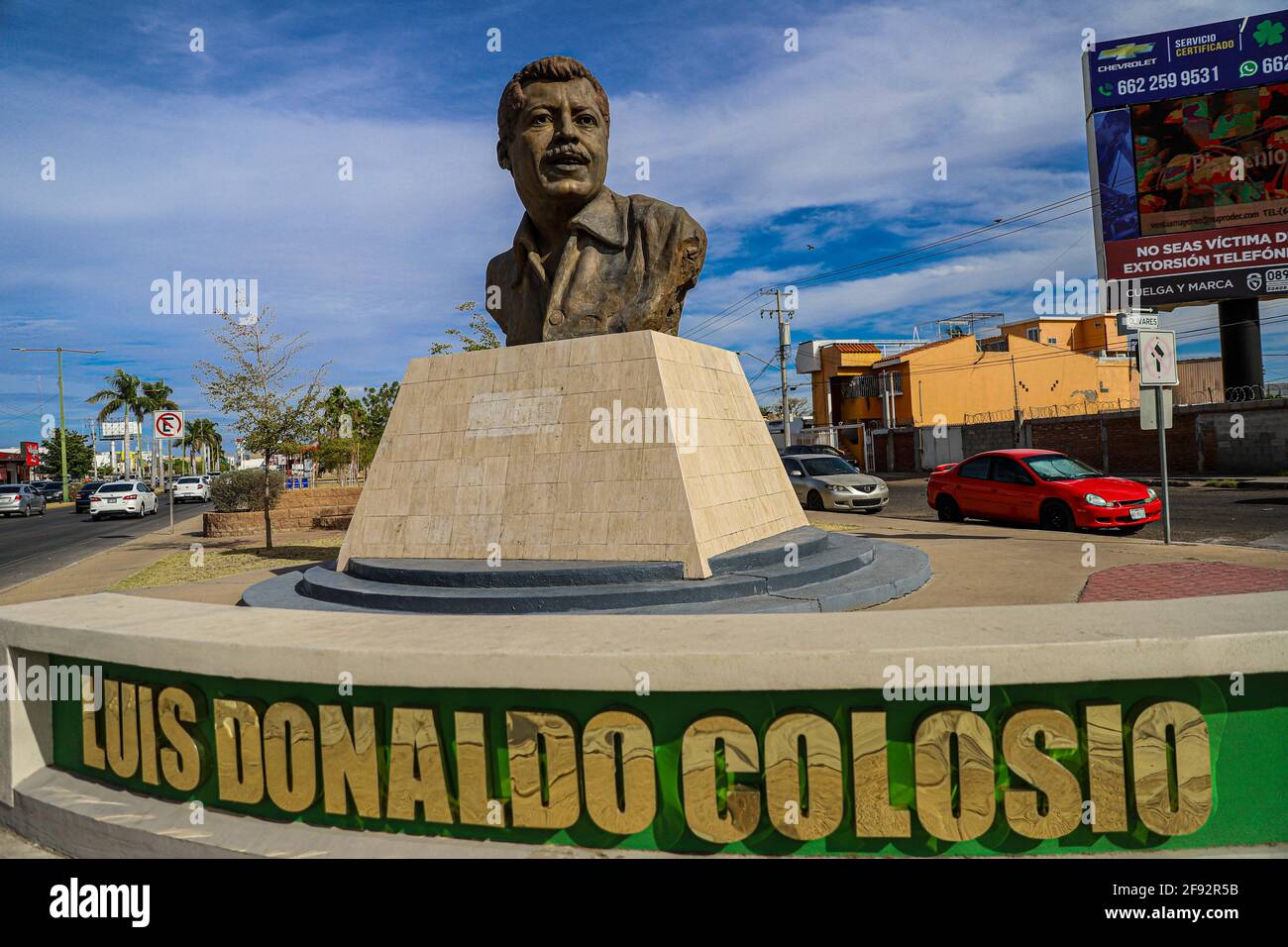 Monumento revolucionario hi-res stock photography and images - Alamy