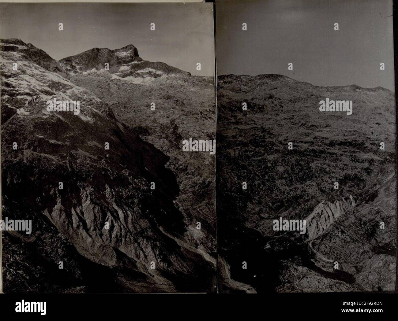 War album 38, Figure 10437C-D Stock Photo - Alamy