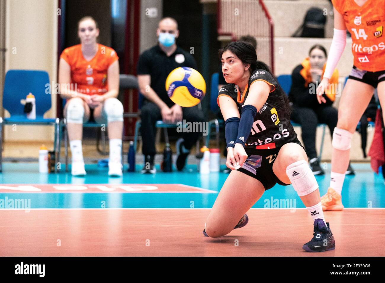 April 15, 2021, Duedingen, Leimacker sports hall, Final: TS Volley ...