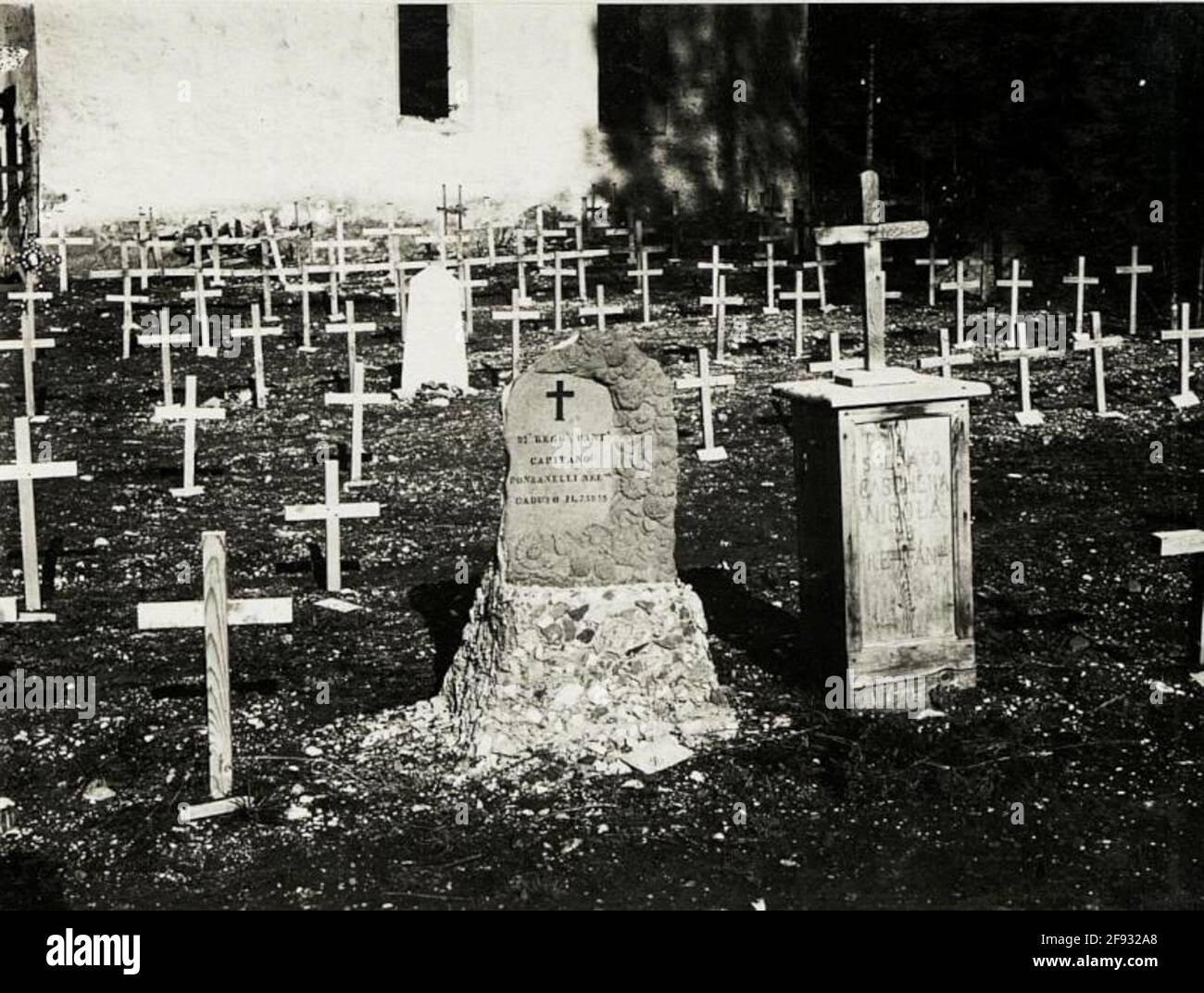 Enemy soldier hi-res stock photography and images - Alamy