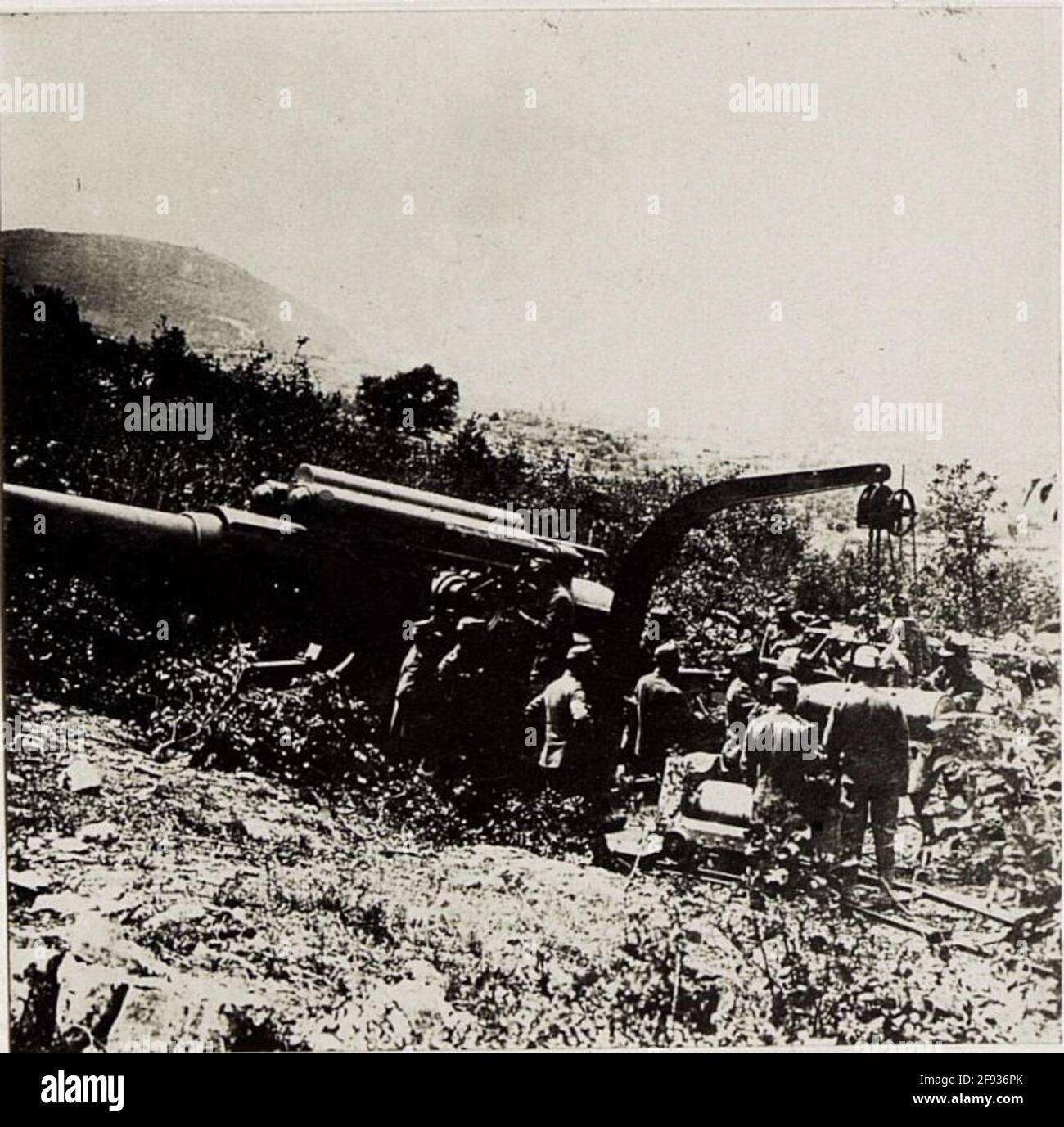 Austrian 38cm howitzer L.17 in the Etschtal Stock Photo - Alamy