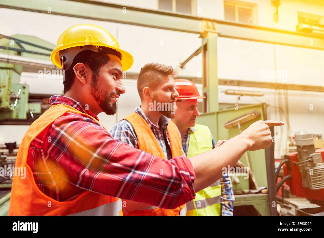 Trainee workers hi-res stock photography and images - Alamy