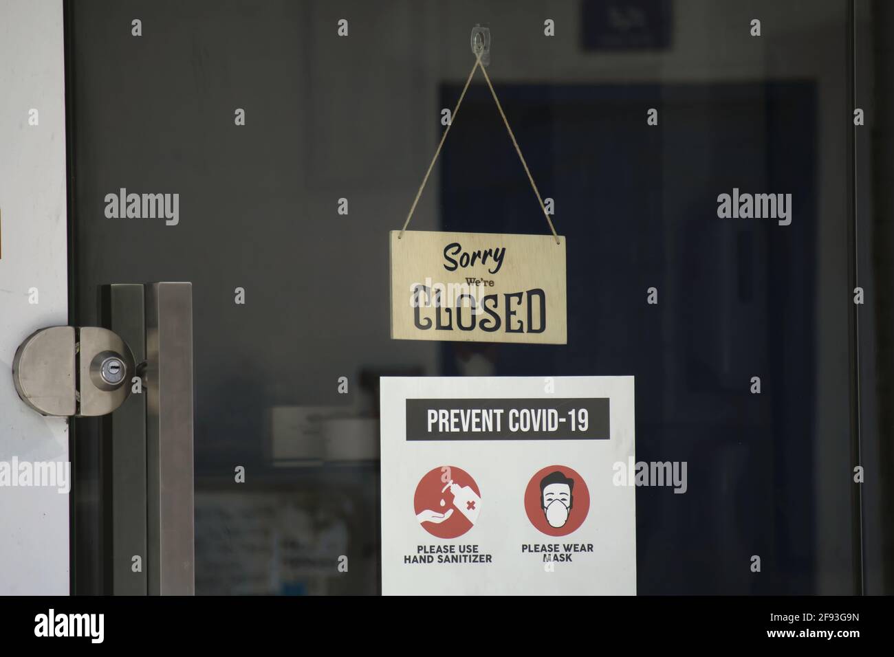 Shop Closed with COVID-19 Safety Sign Stock Photo - Alamy