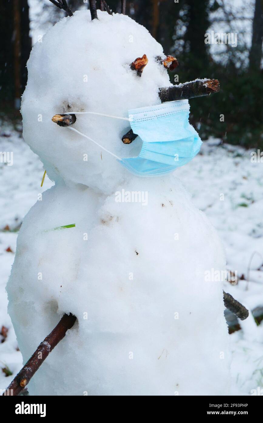 Medical snowman hi-res stock photography and images - Alamy