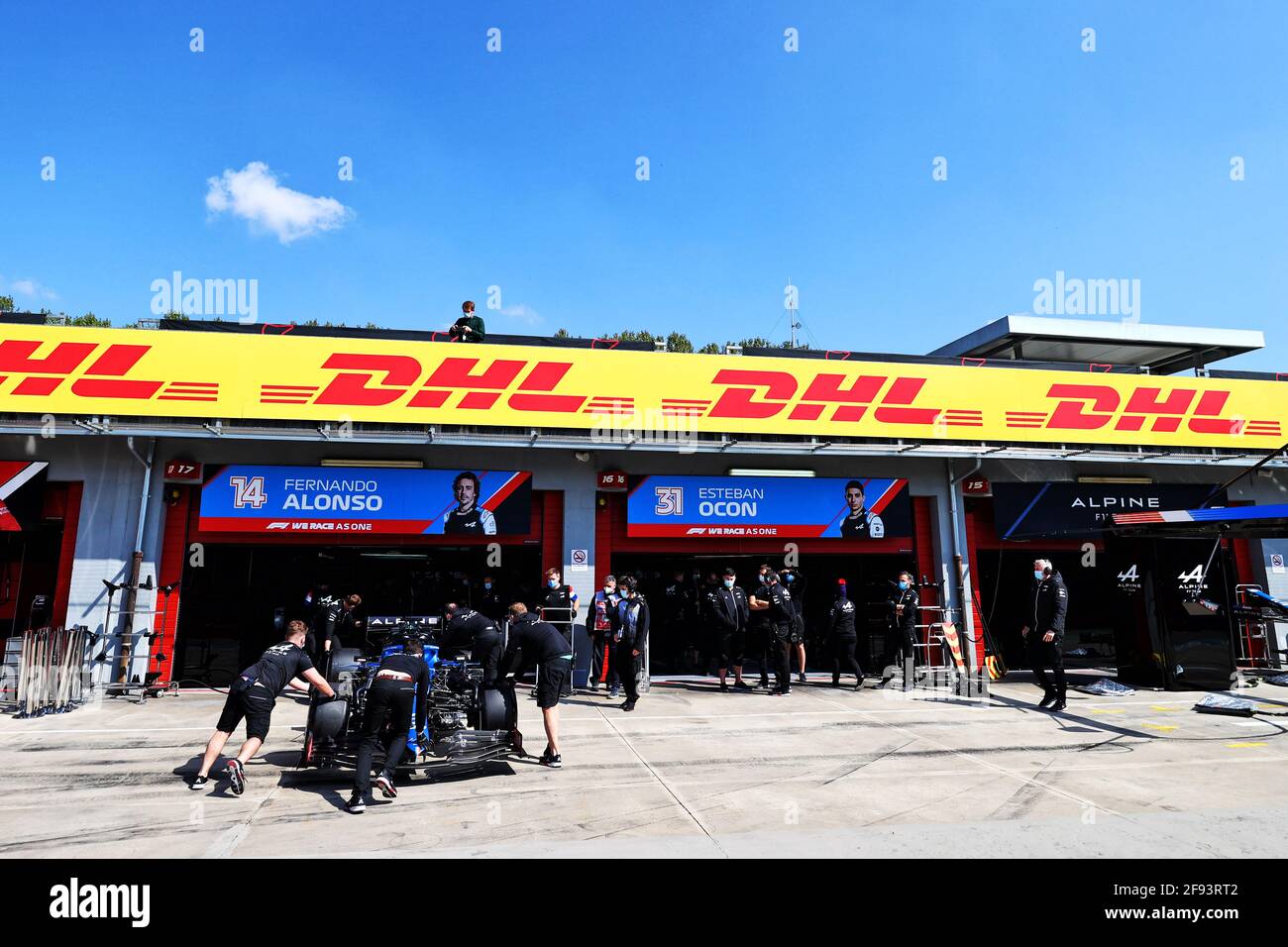 Alpine f1 team pit garages hi-res stock photography and images - Alamy