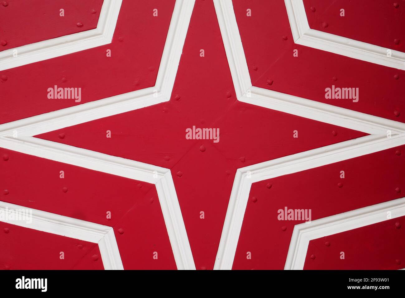 Red star 3d shape hi-res stock photography and images - Alamy