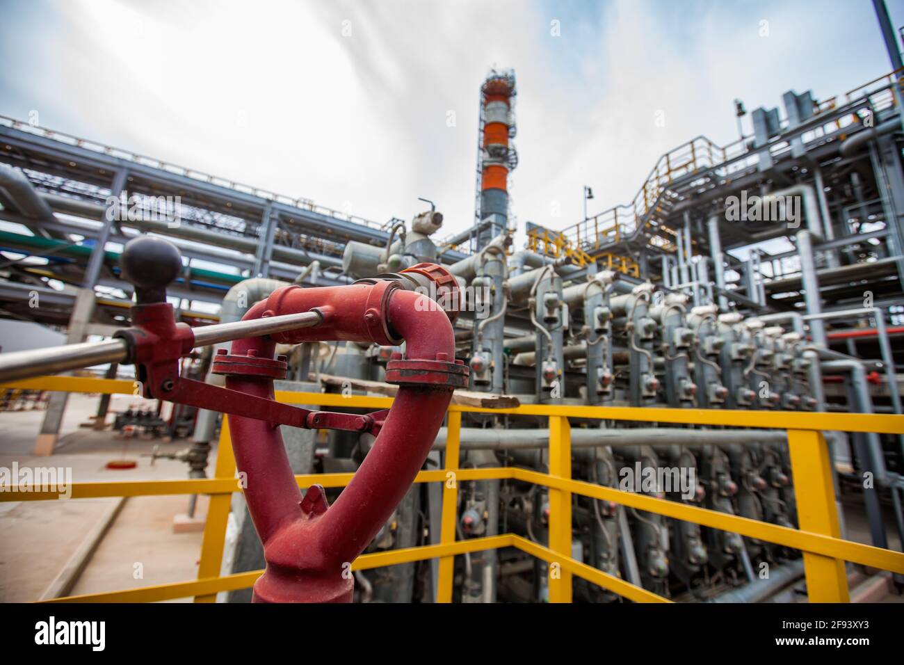 Distillation tower piping distillation tower hi-res stock photography ...