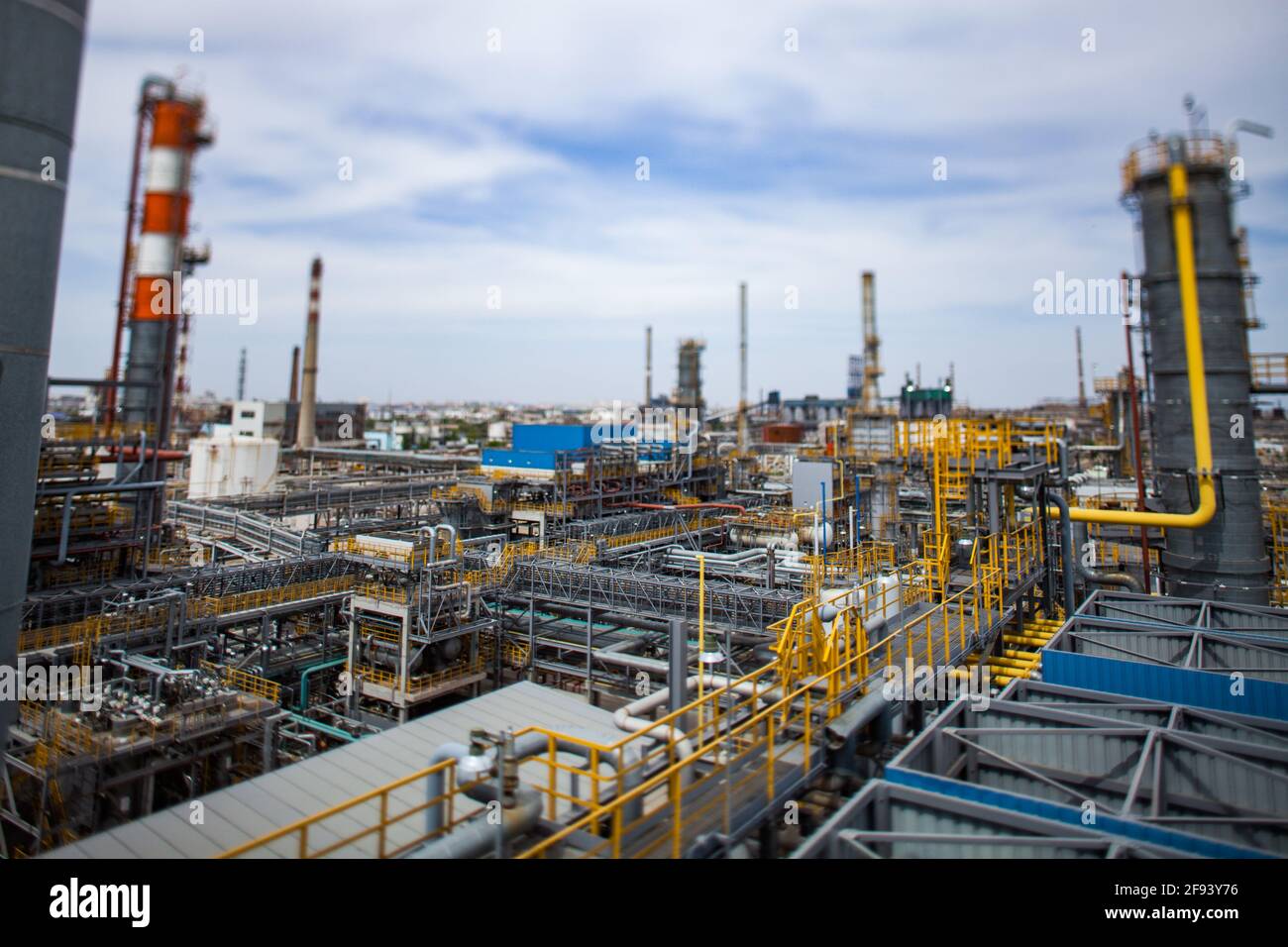 Panorama view of crude oil refinery complex in desert. Oil refinery ...