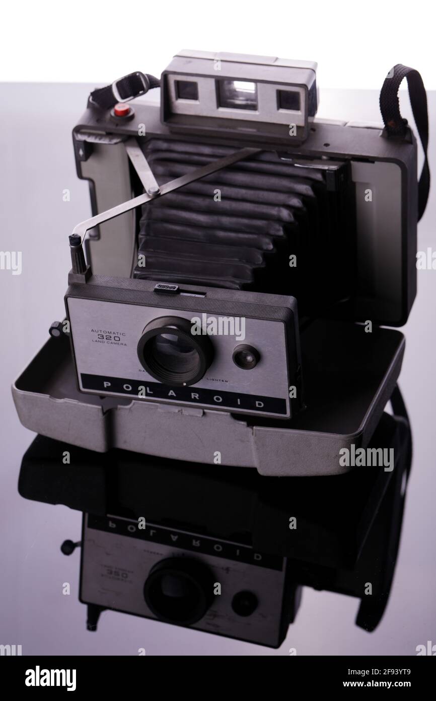 Mass produced 1920s hi-res stock photography and images - Alamy