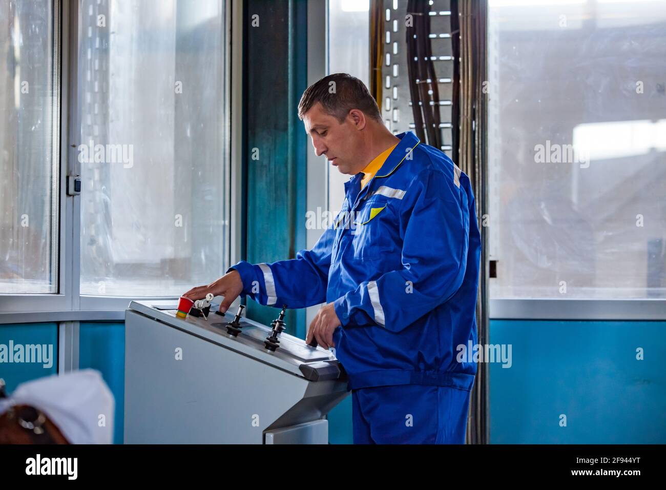 Operator console hi-res stock photography and images - Alamy