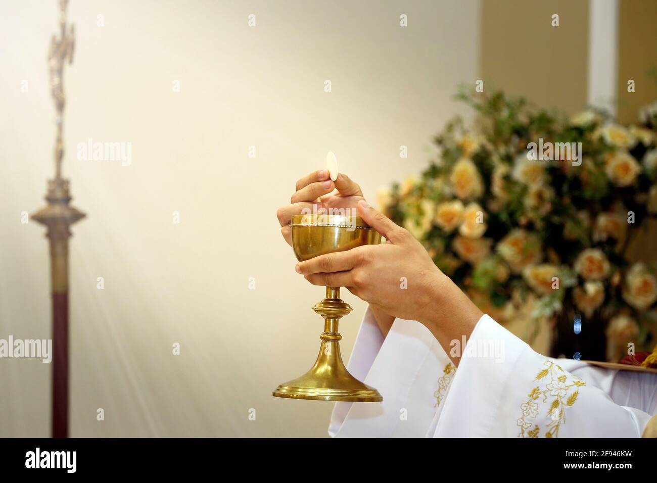 Consecration of bread and wine in the body and blood of Jesus - Sacred ...