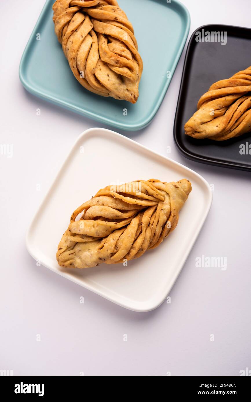 Leaf shape or laccha Mathri or mathiya is a Rajasthani tea time snack ...