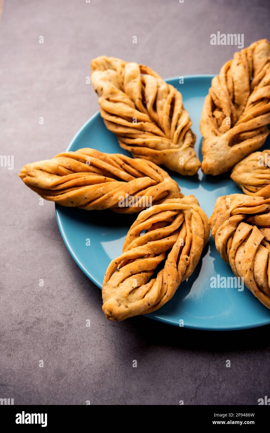 Rajasthani biscuit hi-res stock photography and images - Alamy
